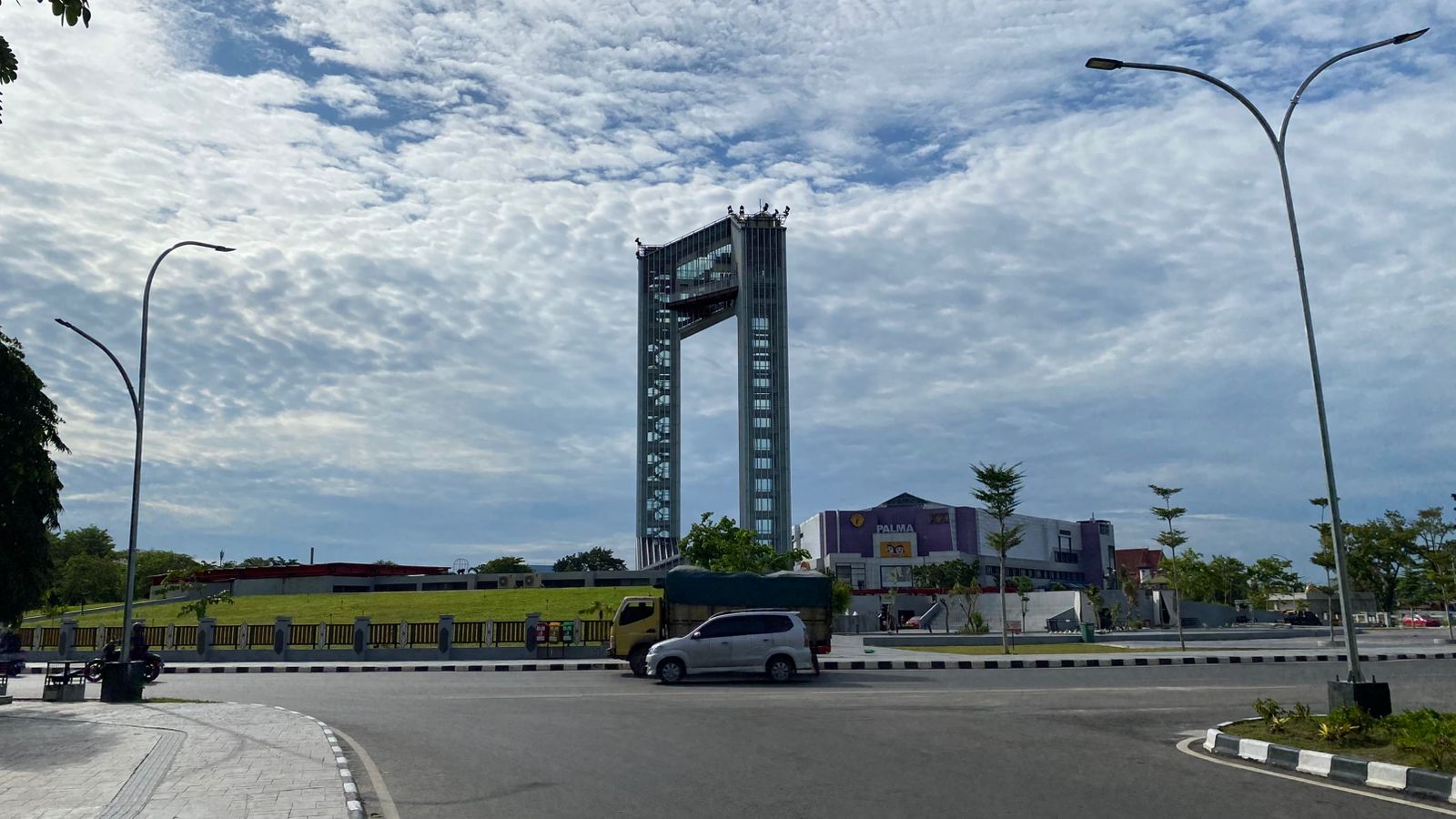 Bundaran Besar Palangka Raya Resmi Dibuka Usai Rampungnya Pembangunan ...